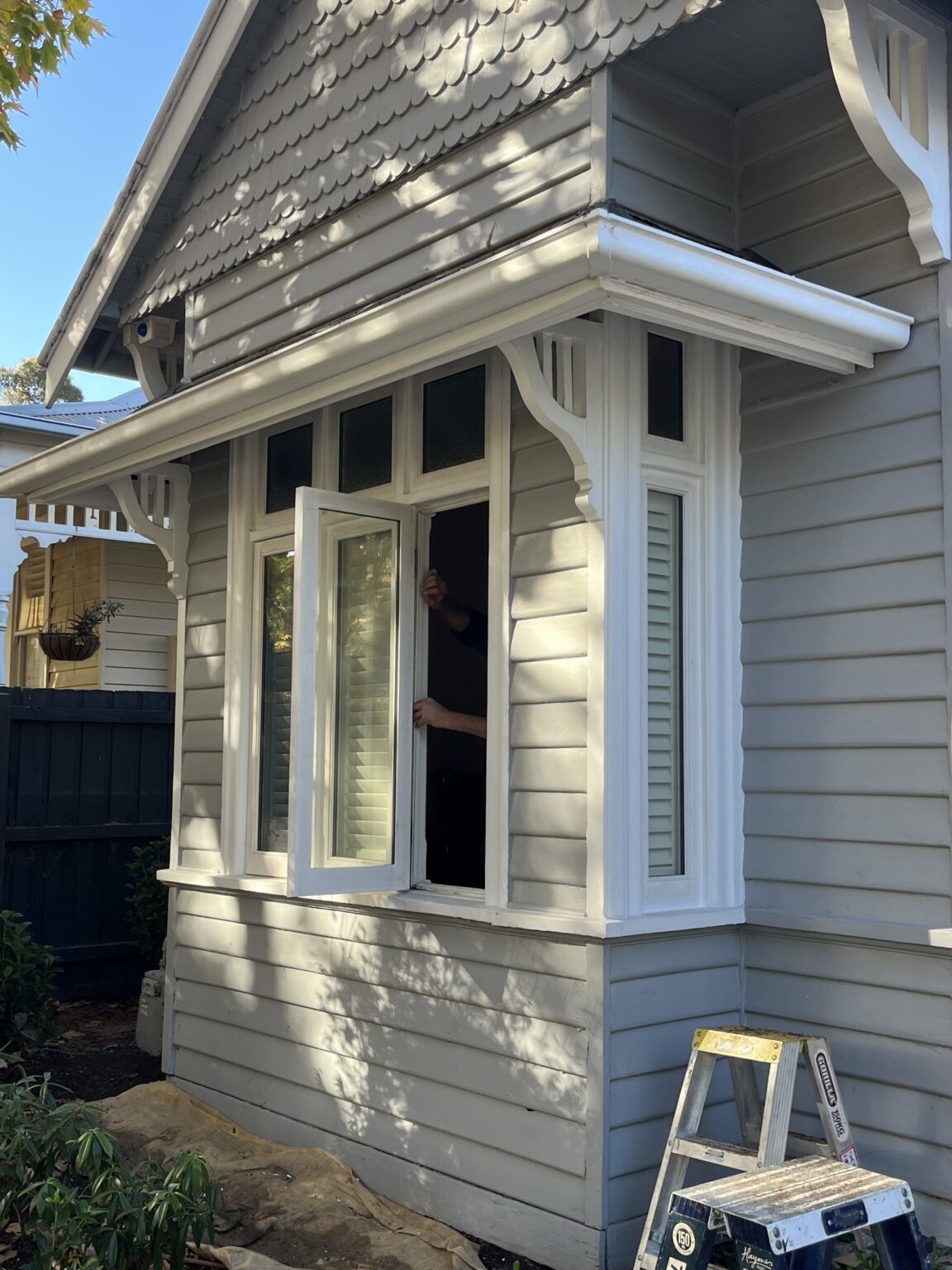 Timber Fly Screens Melbourne | Sash Window Fly Screen | Fly Screens For ...